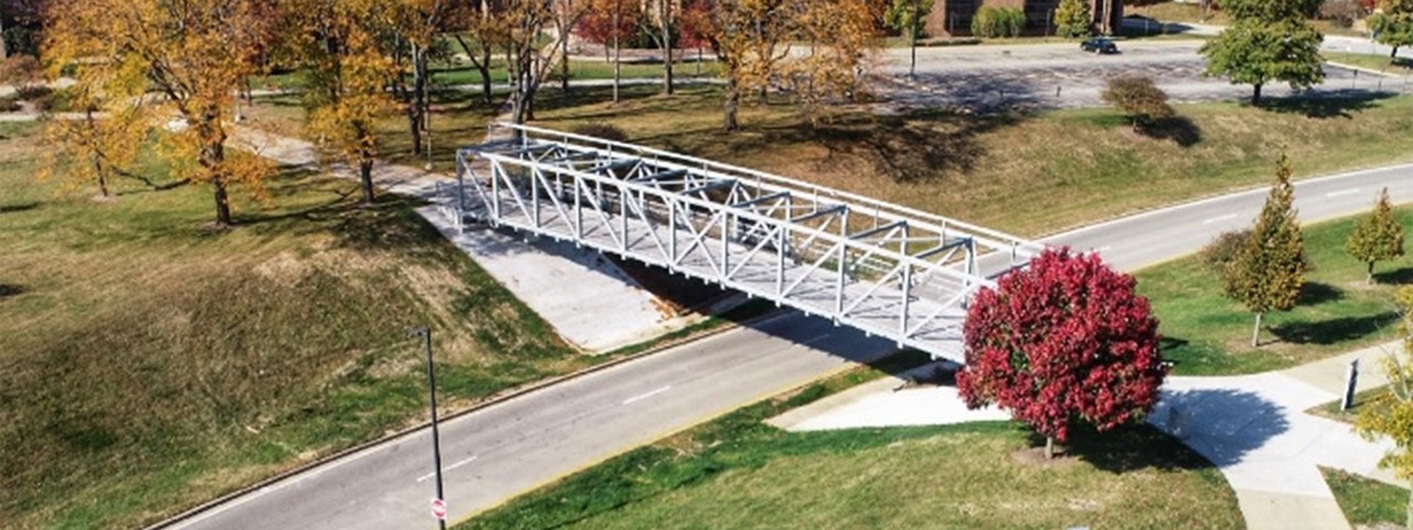 Illinois Central College Pedestrian Bridge - Fehr Graham